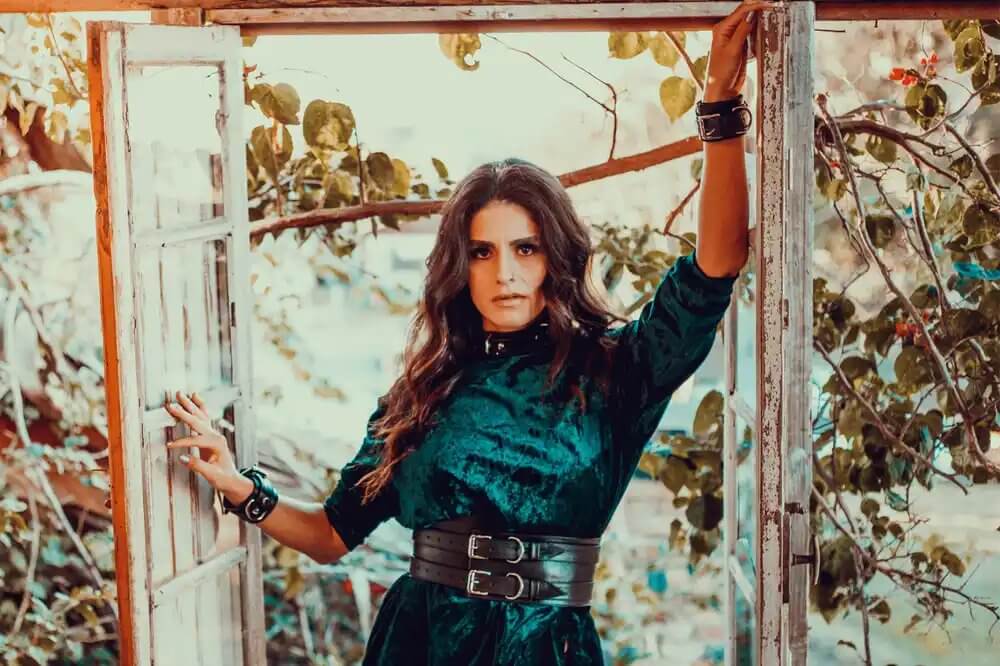 Cinto Corset de Couro Preto: realize suas fantasias mais íntimas